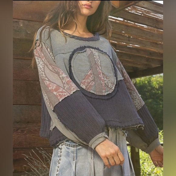 POL | Tops | Pol Mis Match Fabric Peace Sign Top | Poshmark